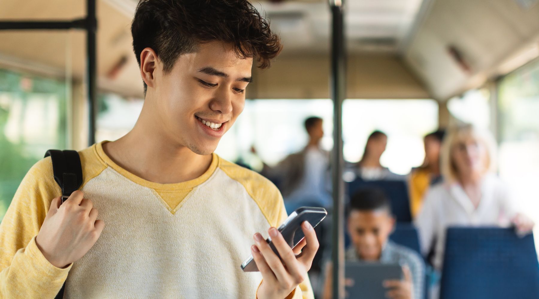 Best Phone Plans for Students | December 2025 | Finder