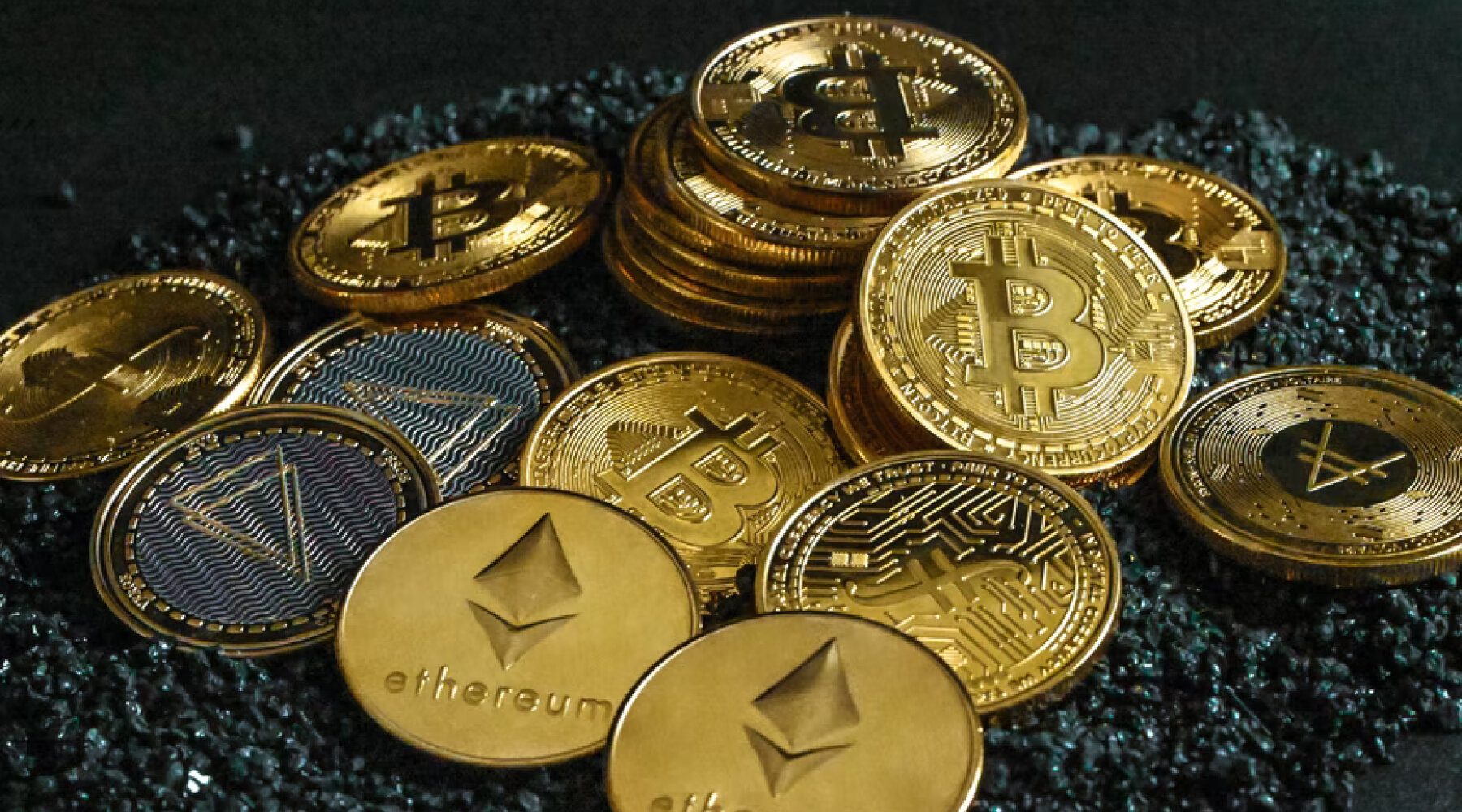 Binance Coin | Which companies own BTC in April 2026? | Finder